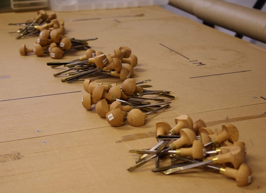 Baize roll tool kits