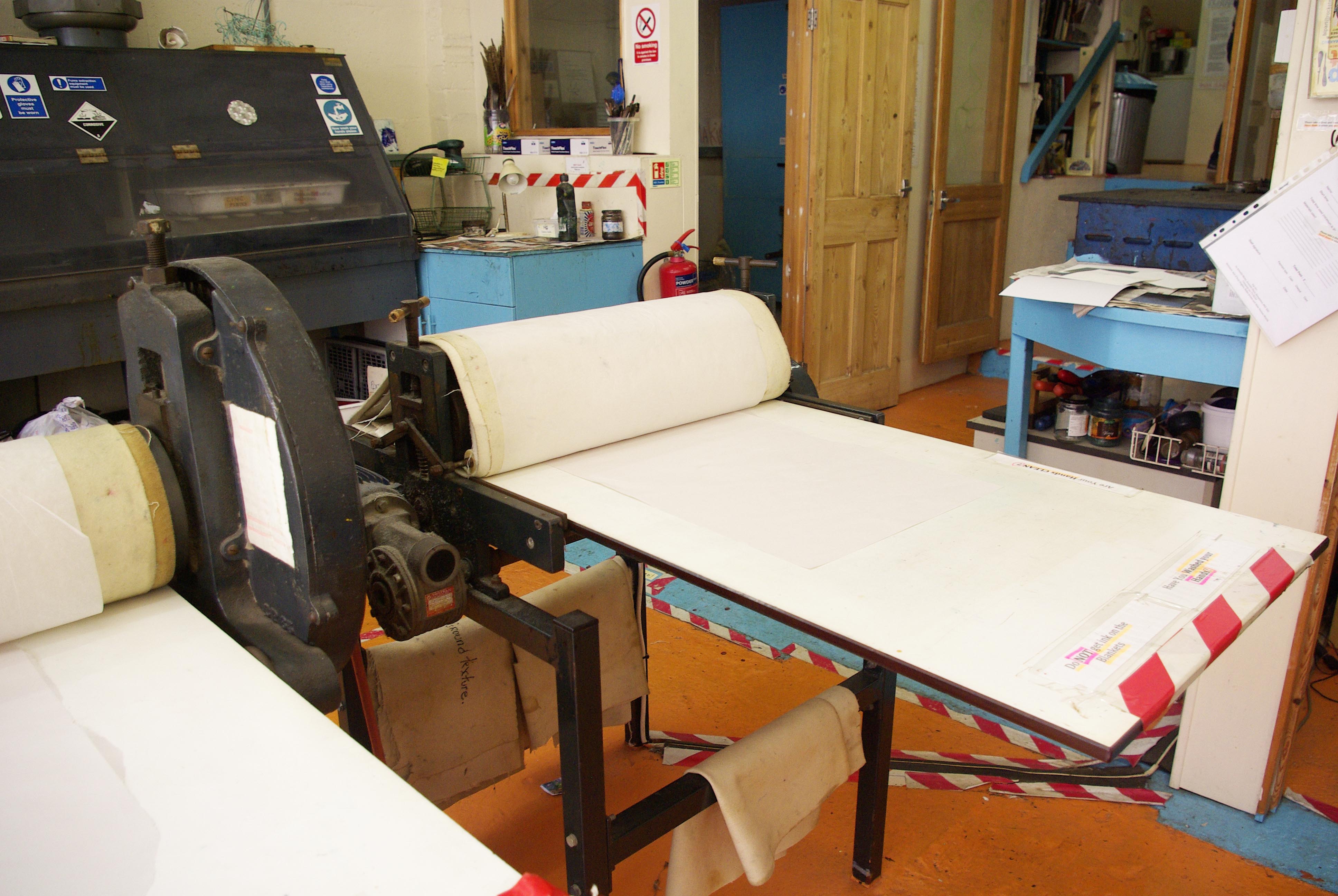 Beginner's Guide to Etching - Lawrence Art Supplies UK